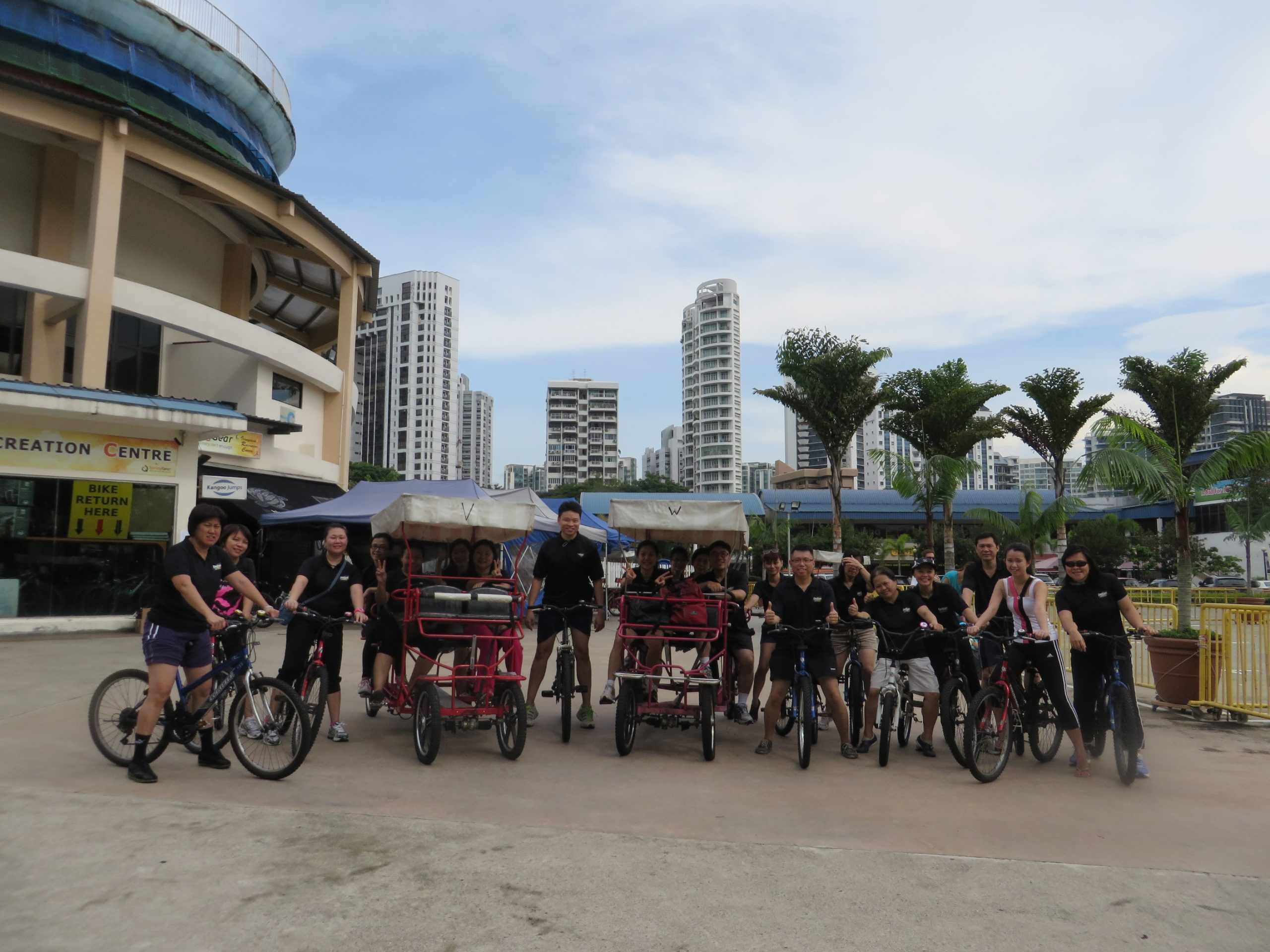 The “600” Race: Team Building Beyond “300” - Happy Sparrow